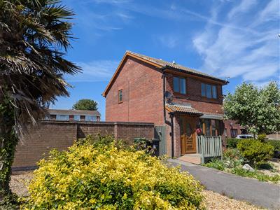 Property details for Chelwood Gate, Weymouth Offers In Excess Of £ ...